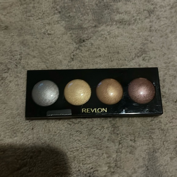 Revlon | Makeup | Nwt Revlon Eyeshadow Palette 75 Precious Metals ...